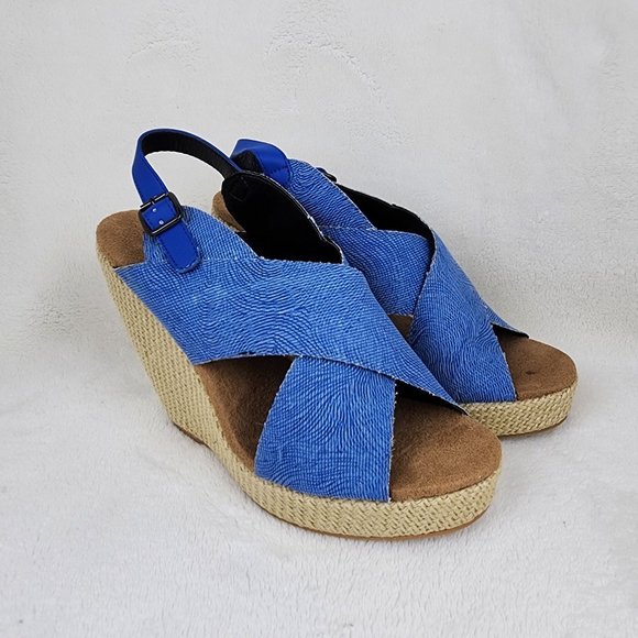 Mojo Moxy | Shoes | Dolce By Mojo Moxy Sunset Navy Denim Strappy ...